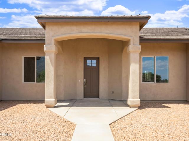 5329 e hidden oak drive