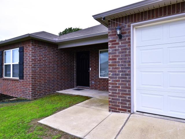 5329 Reed Dr