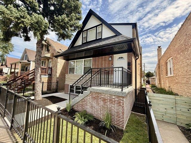 5329 W 30th Pl, Cicero, IL 60804