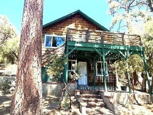 53200 Pina Vista Dr, Idyllwild, CA 92549