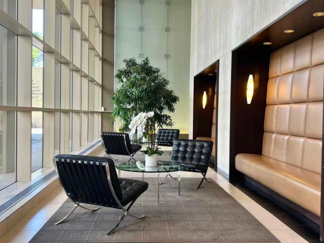 5320 N Sheridan Road # 2203