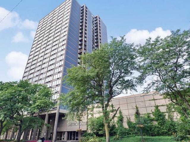 5320 N Sheridan Rd Apt 2403, Chicago, IL 60640