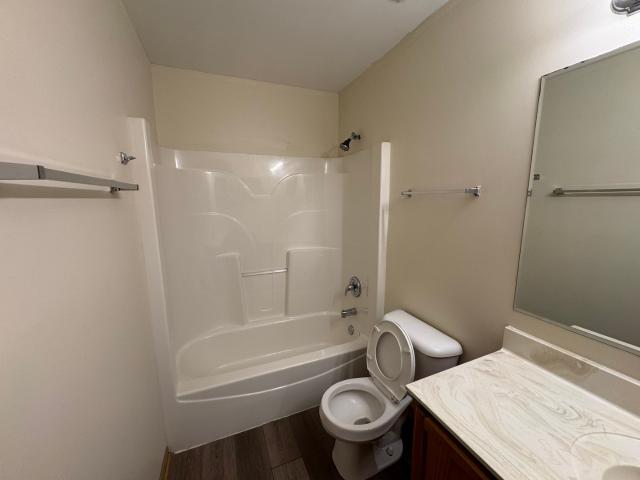 5320 Orchard Trail