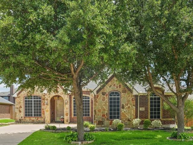 5320 Brazoria Dr, Grand Prairie, TX 75052