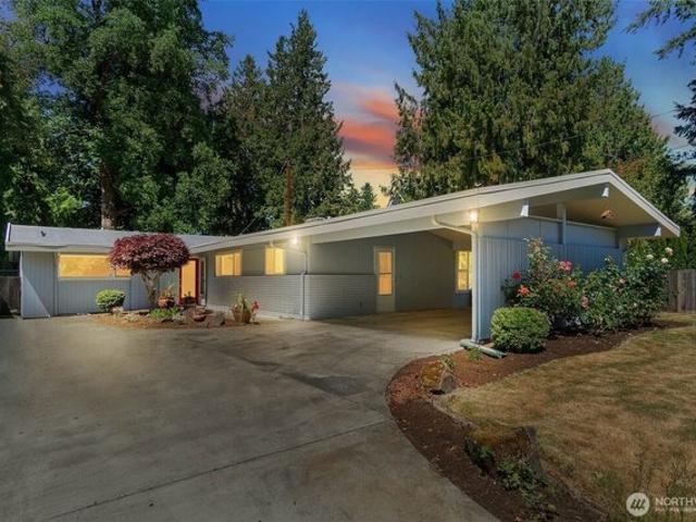 5320 S Kenyon St, Seattle, WA 98118