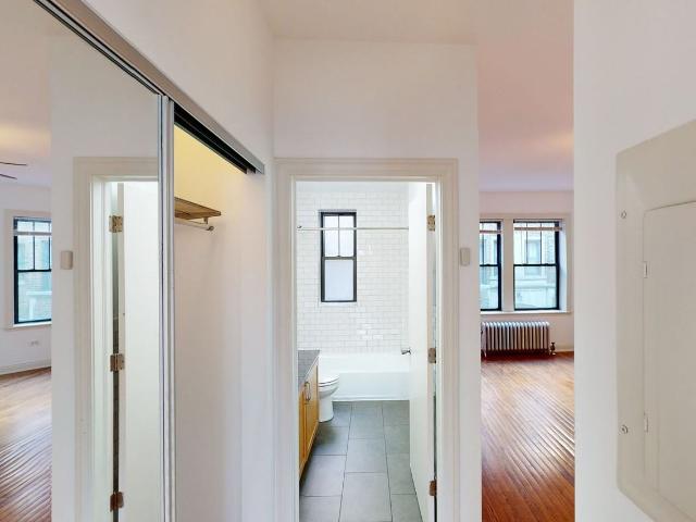 5320 5326.5 S. Drexel Boulevard 2 Bedroom Apartment for Rent at 5320 5326 5320 5326.5 S. Drexel Boulevard, Chicago, IL 60615 Lower West Side