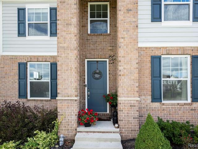 53213 Bay Laurel Lane