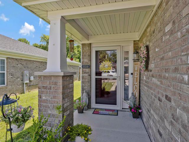 5321 Dauby Unit B Drive