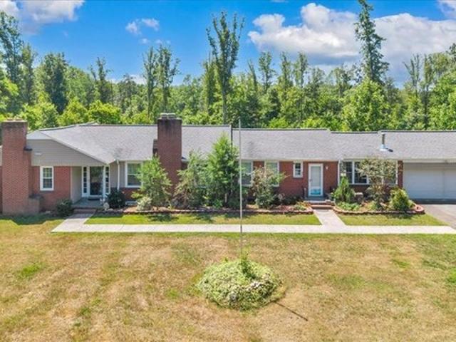 5321 Fairystone Park Hwy, Bassett, VA 24055