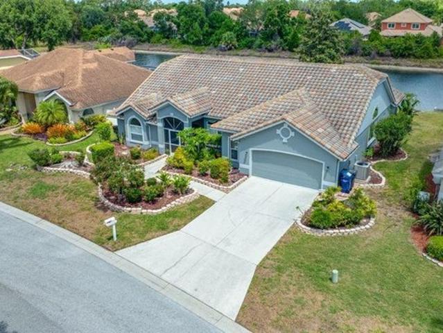 5321 Gardens Dr, Sarasota, FL 34243