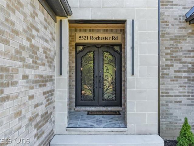 5321 Rochester Road
