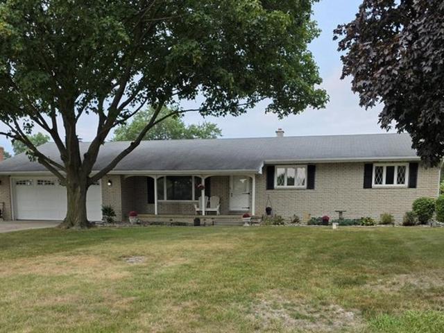 5321 Rosa Ct, Swartz Creek, MI 48473
