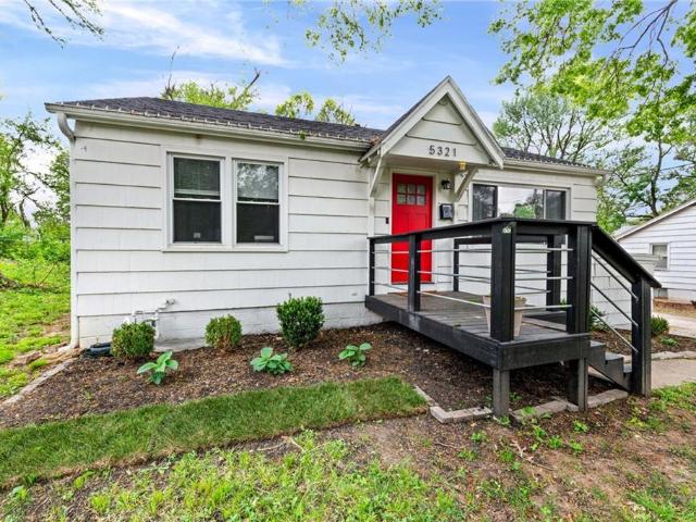 5321 Roswell Ave, Kansas City, KS 66104 | MLS #2615 | Compass