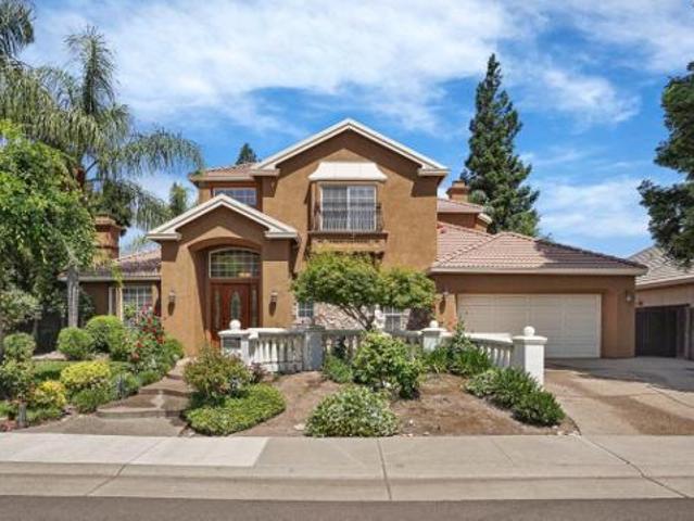 5321 St Andrews Dr, Stockton, CA 95219