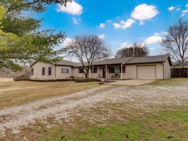 5321 S Farm Road 57