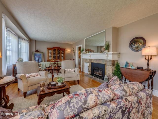 5322 Main Road