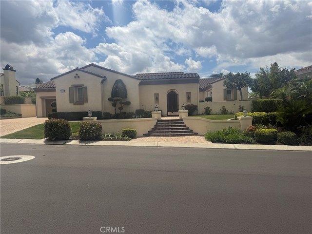 5322 E Gabrielle Ln, Orange, CA 92867