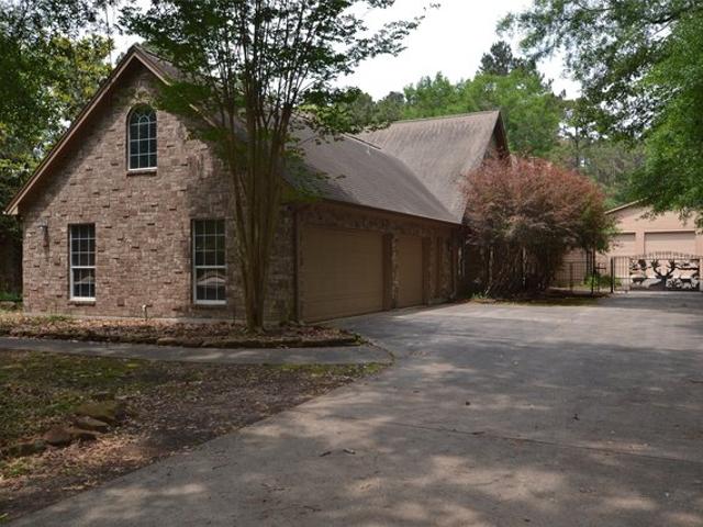 5322 Ranch Hill Dr, Magnolia, TX 77354