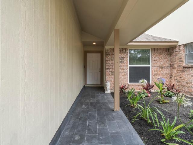 5323 Mossgrey Lane