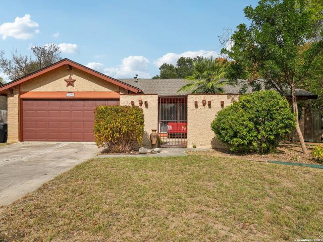 5323 Cerro Vista St, San Antonio, TX 78233 | MLS #1924 | Compass