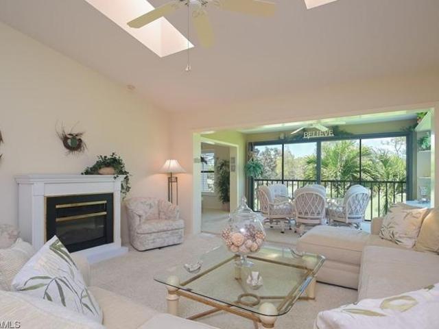 5323 Fox Hollow Dr #407, Naples, FL 34104