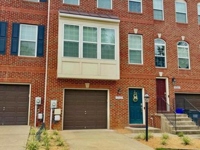 5323 Rockingham Pl, White Plains, MD 20695
