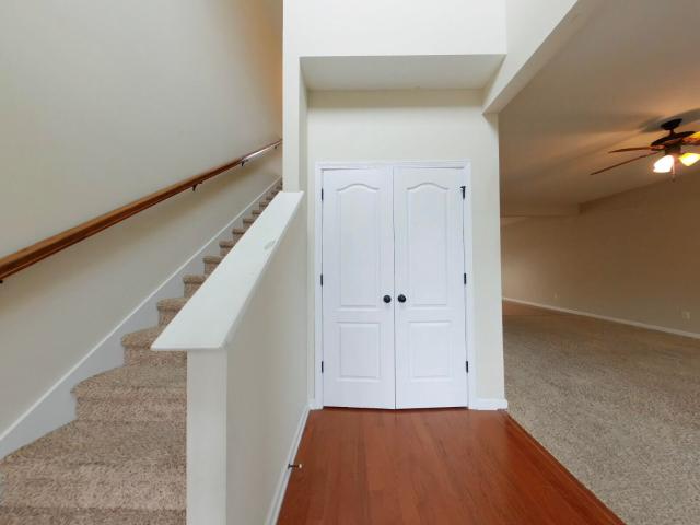 532 Capstone Way