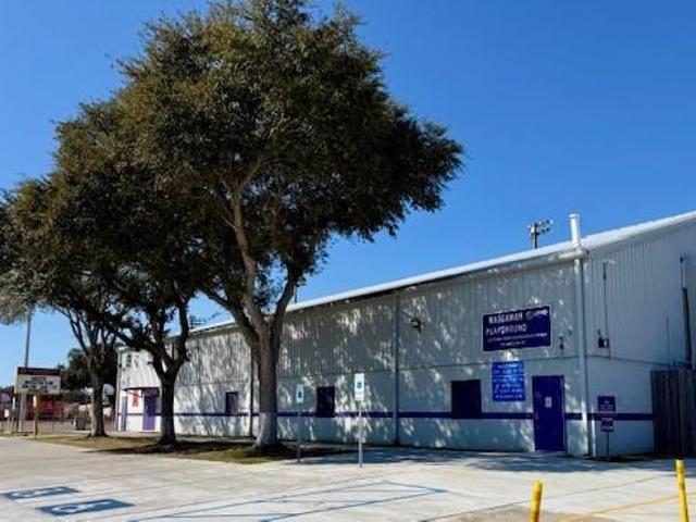 532 Clifford Court