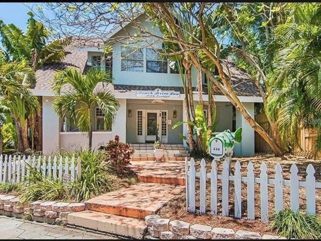 532 Beach Dr NE, Saint Petersburg, FL 33701