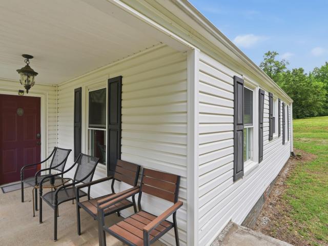 532 Gentry Memorial Highway
