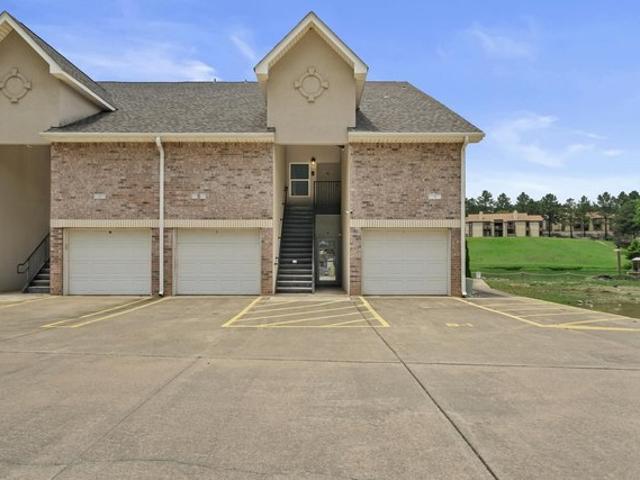 532 Grand Point Dr Apt B2, Hot Springs, AR 71901