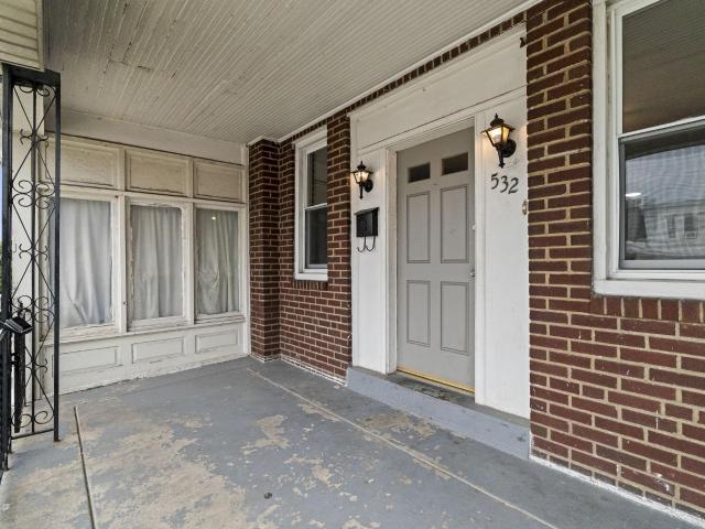 532 E Cheltenham Avenue