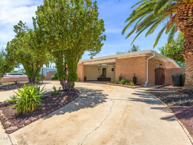 532 Earl Drive