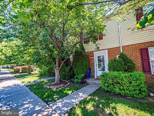 532 Essex Place