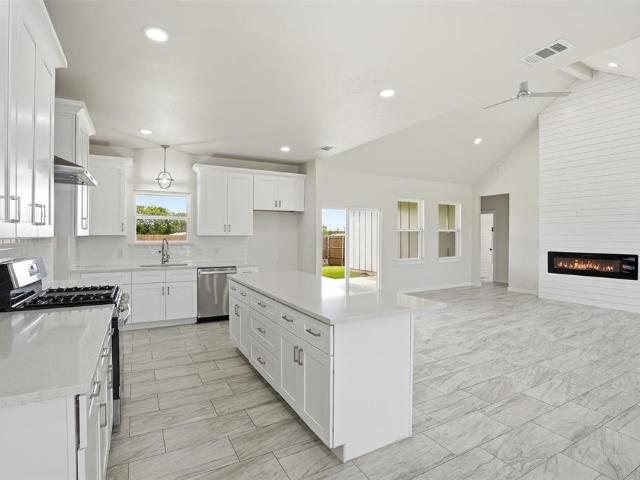 532 Highview Court