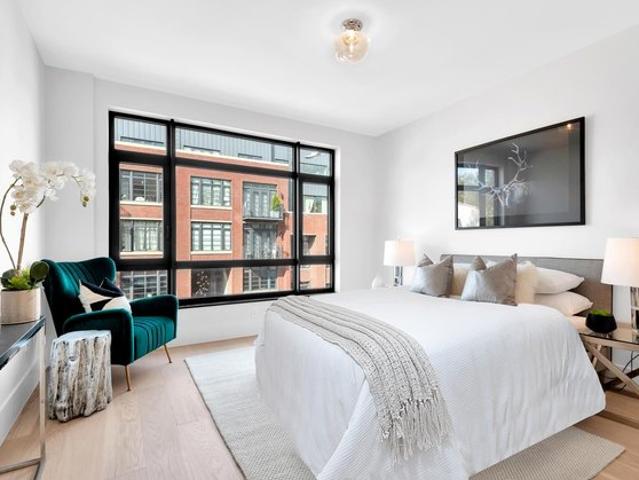 532 Lorimer St Apt 2A, Brooklyn, NY 11211