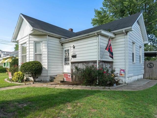 532 N Division St, Du Quoin, IL 62832