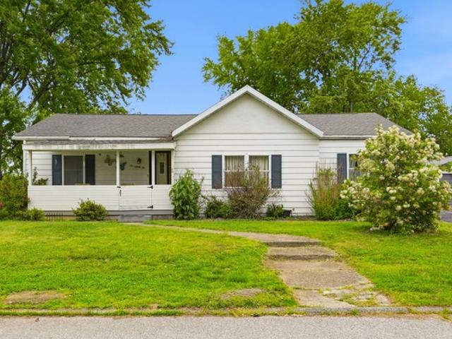 532 North St, Knightstown, IN 46148