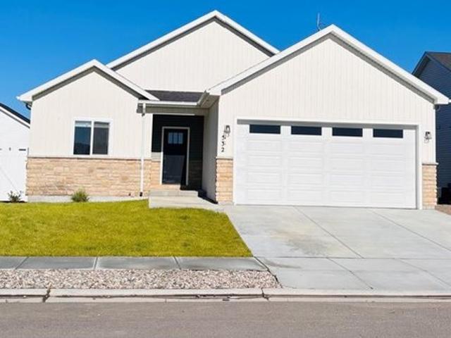 532 S Austin Ave, Sugar City, ID 83448