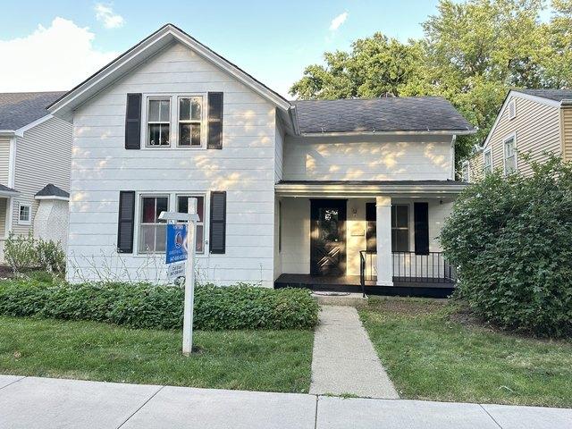 532 S Main St, Naperville, IL 60540