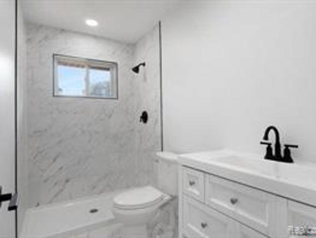 532 S Neff Lane