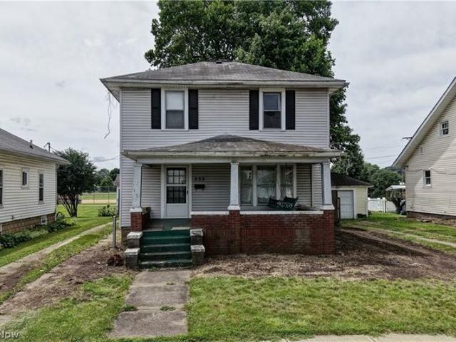 532 S River St, Newcomerstown, OH 43832