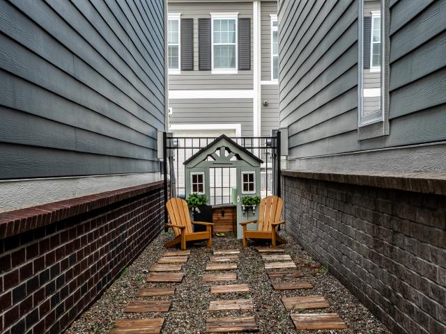 532 Steinbeck Place