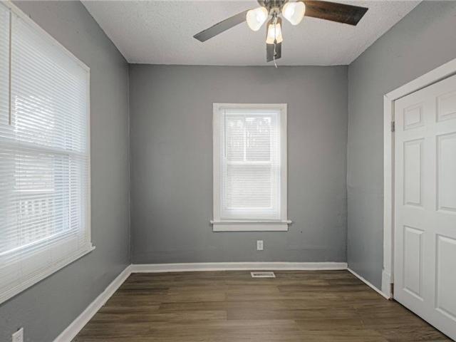 532 parallel avenue