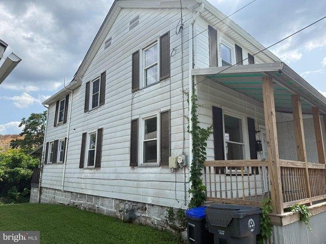 532 Ridge St, Steelton, PA 17113