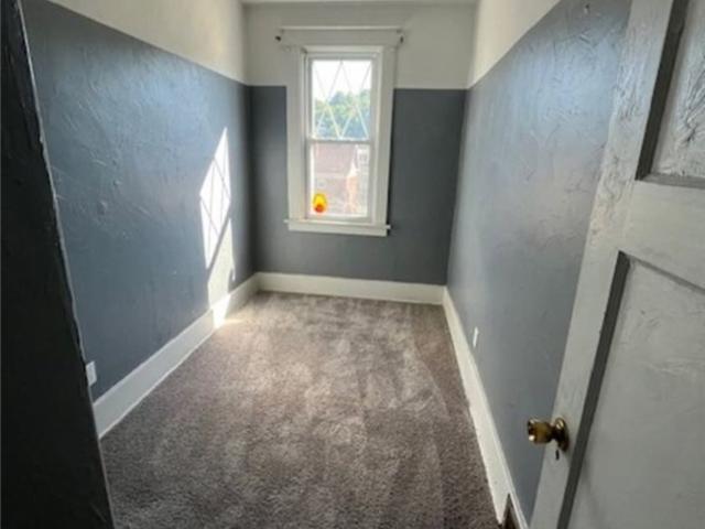 532 Russellwood Ave
