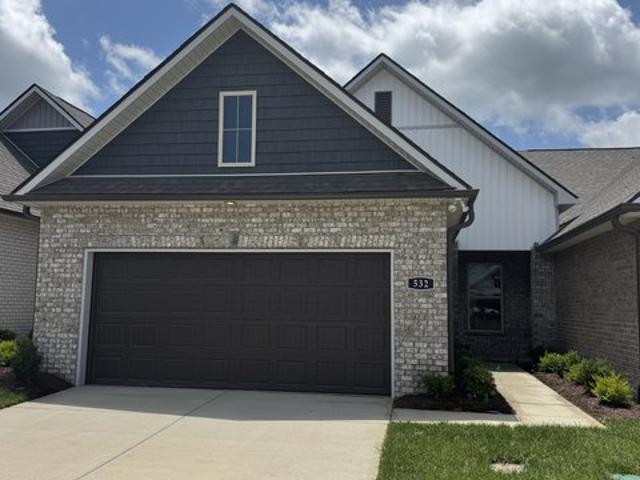 532 W Foxrun, Springfield, TN 37172