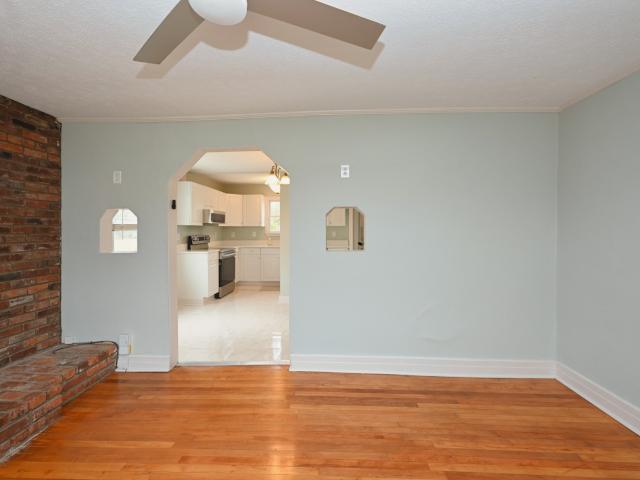 532 Wesley Ave