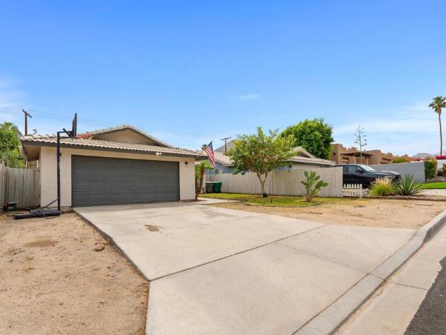53340 Avenida Obregon