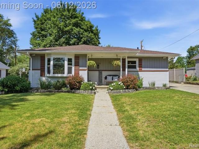 5334 Military Ave, Brighton Township, MI 48116